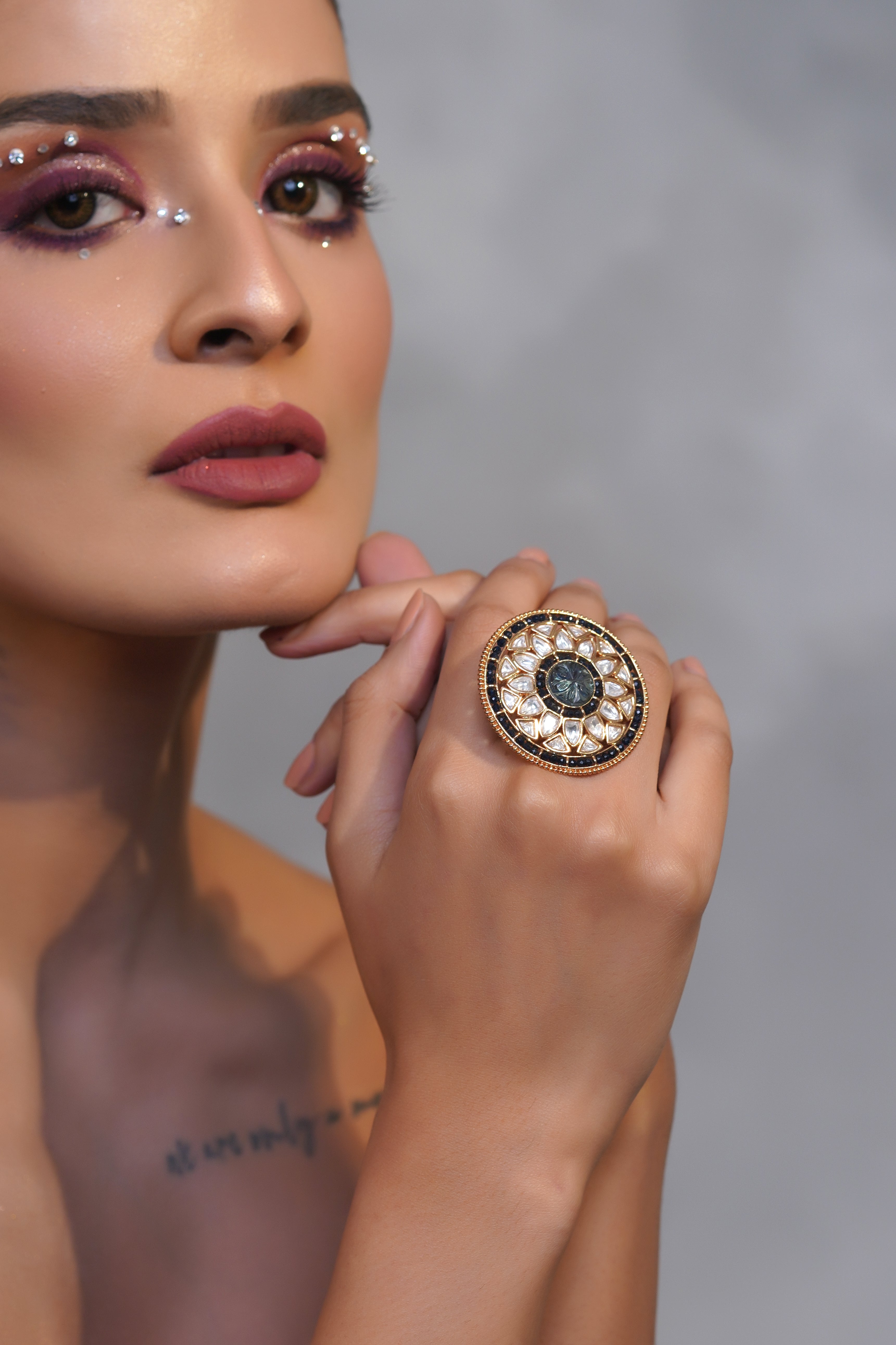 Akshi Sapphire and Pearls Ring – Ekathva Jaipur